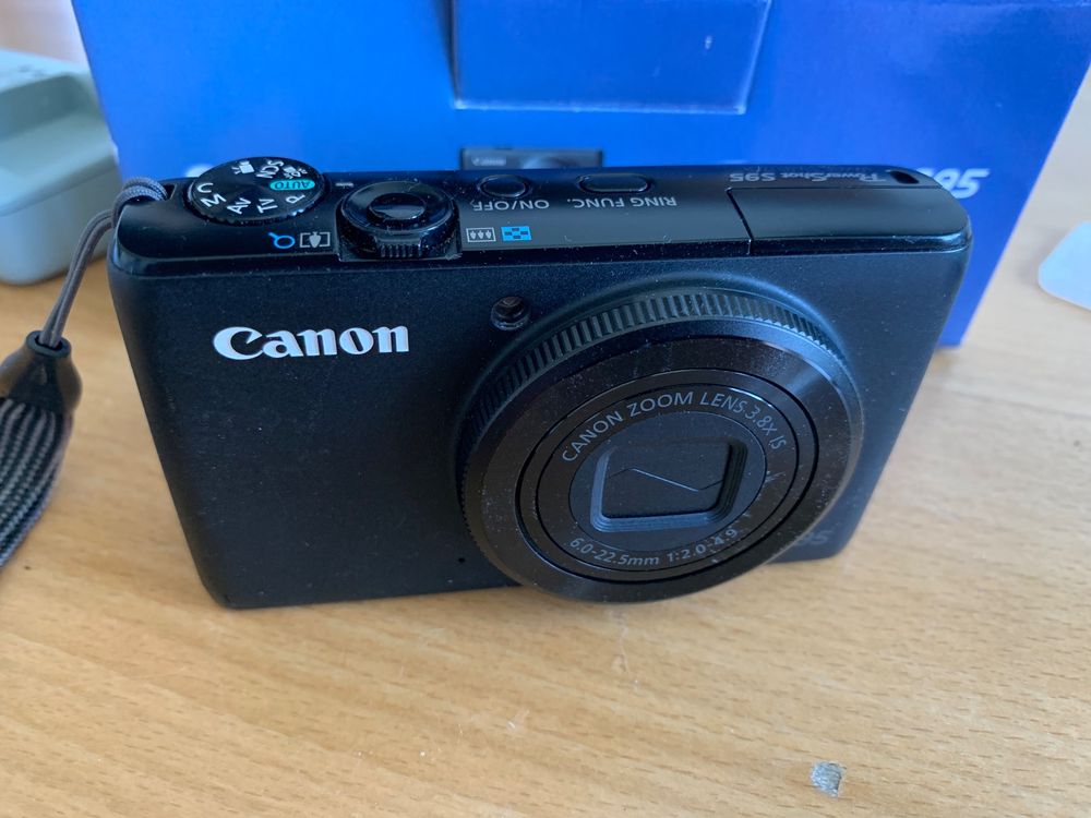 Canon PowerShot S95 Digital Camera | Kaufen auf Ricardo