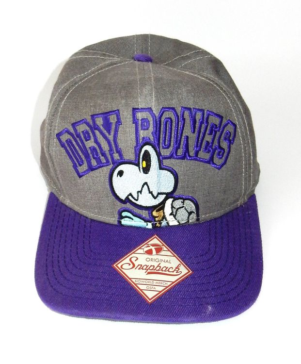 Baseball Cap Snapback- Super Mario - Dry Bones - 2013 (Gebraucht) in ...