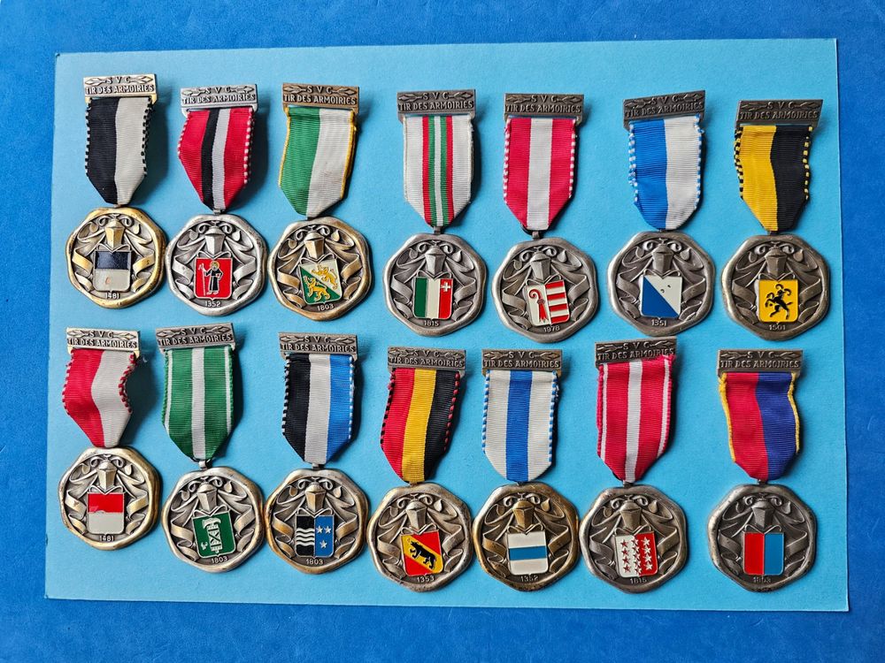 TIR DES ARMOIRIES SCHIESSEN KRANZABZEICHEN MEDAILLEN MÜNZEN (Gebraucht) in Ermatingen für CHF 7 ...