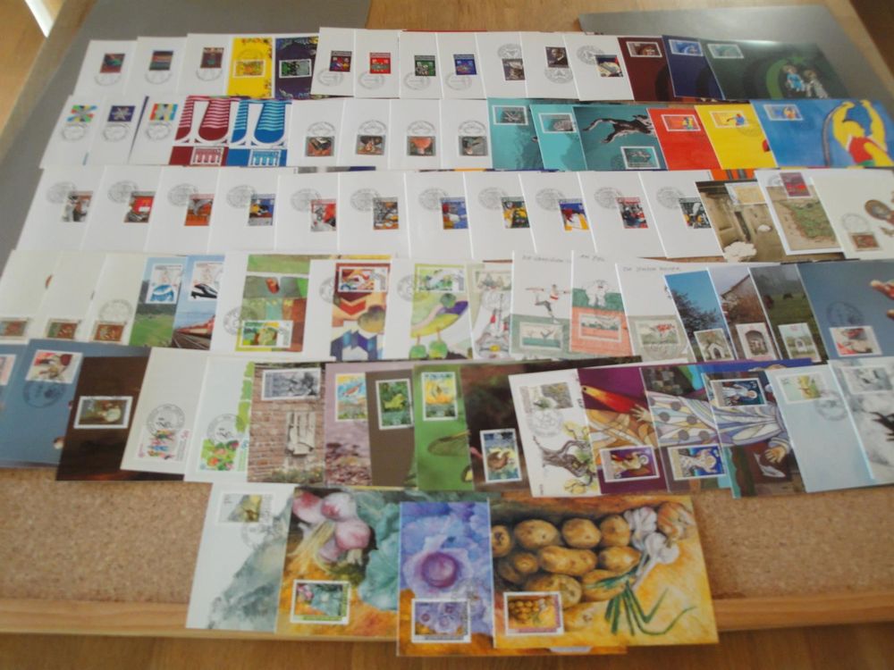 Album blau mit 80 Maximumkarten (Gebraucht) in Chur für CHF 5 – mit Lieferung auf Ricardo kaufen