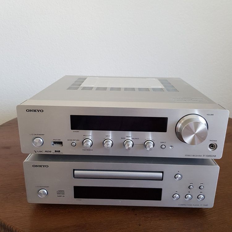 ONKYO Midi HiFi System, R-1045, C-1045 (Gebraucht) in Bischofszell für CHF 310 – mit Lieferung ...