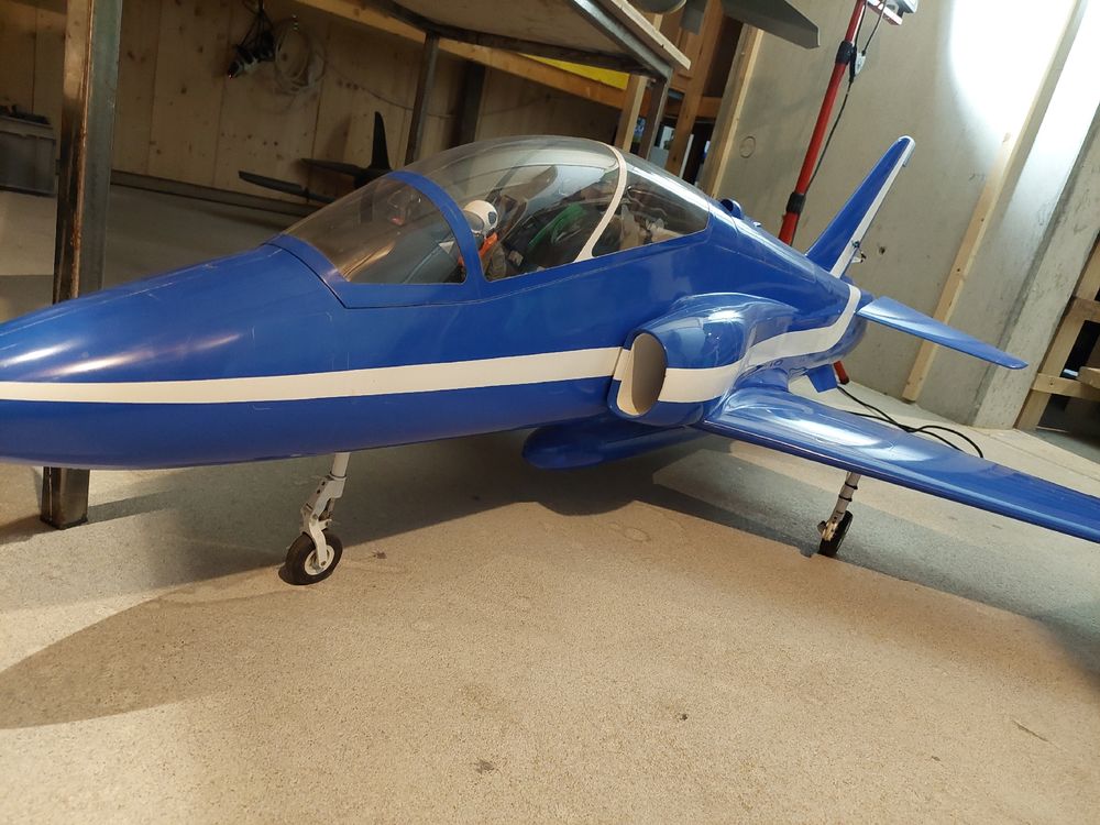 Jet Legend Hawk EDF 170 cm (Neu (gemäss Beschreibung)) in Niederried ...