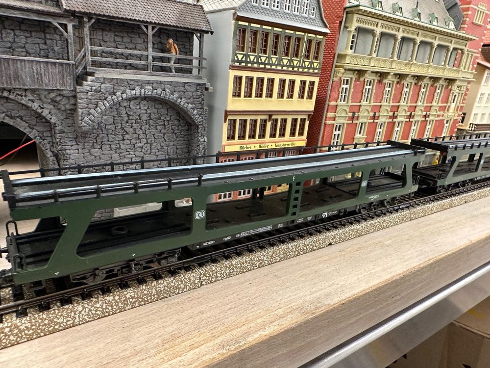 Märklin 2x 4084 Reisezugwagen | Kaufen auf Ricardo