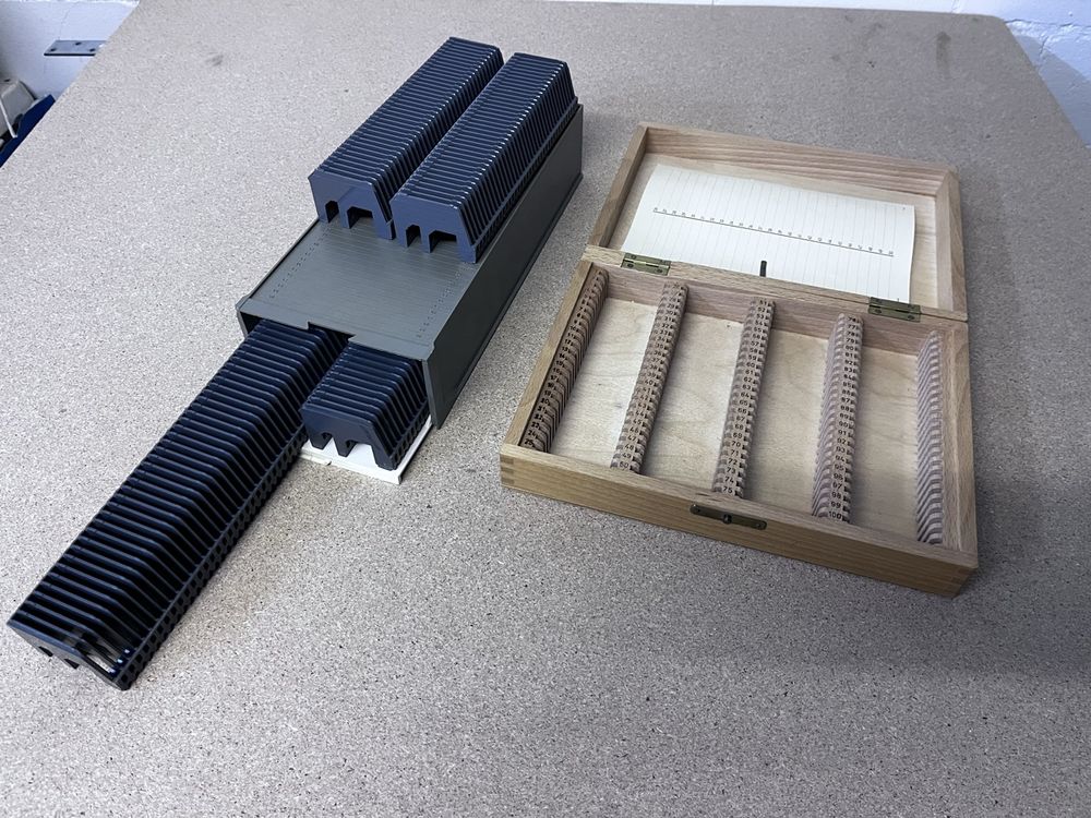 Dia-Magazine und Dia-Holzbox (Gebraucht) in Kilchberg ZH für CHF 5 ...