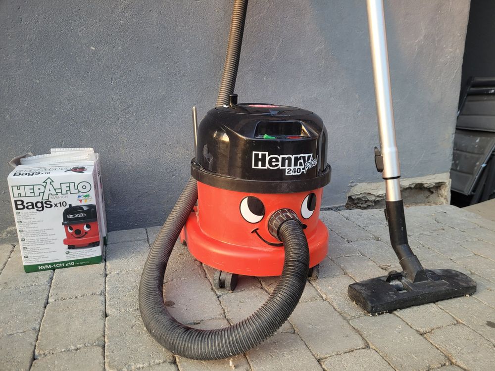 Staubsauger Henry 240 Plus | Kaufen auf Ricardo