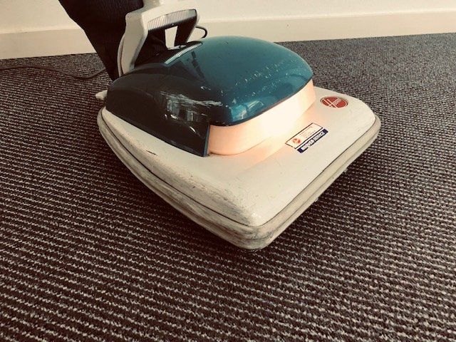 HOOVER Staubsauger Model 6525C - vor 1973 / mit Kampfspuren | Kaufen ...