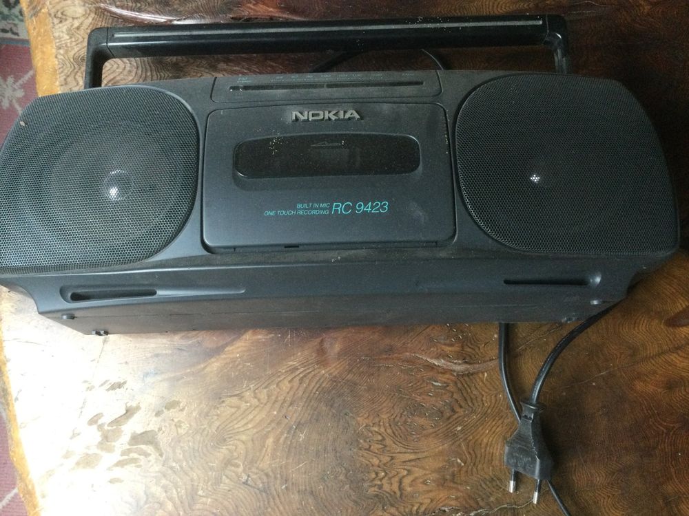Radio/Kassettenrecorder NOKIA RC 9423 (Gebraucht) in für CHF 5 – mit ...