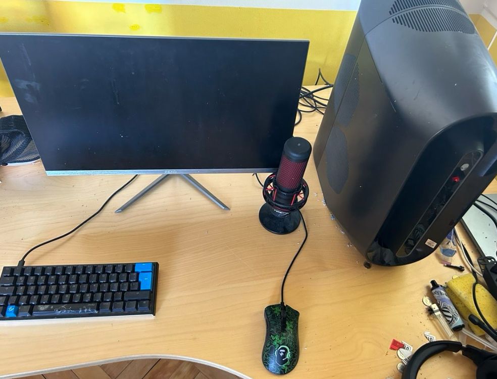 Aurora R9 PC Gaming Setup – i3 CPU, 8GB RAM, 560 4GB GPU (Gebraucht) in ...