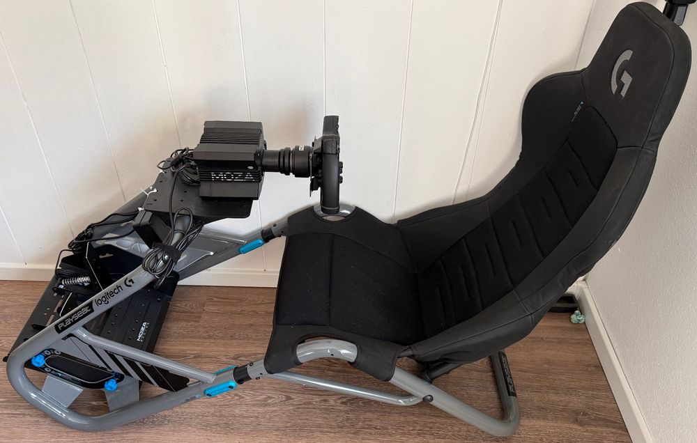 Sim Racing Set: Playseat Trophy Edition & Moza R12 / KS GT (Gebraucht ...