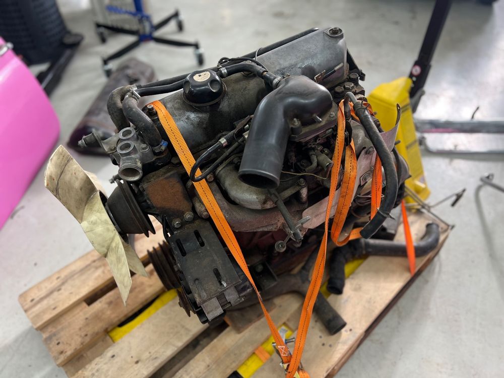 Land Rover Defender 90 110 2.5 Benzin Motor 17H (Gebraucht) in ...