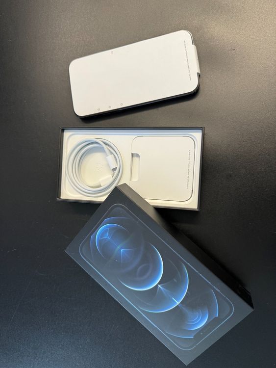 iPhone 12 Pro 256 GB Pazifikblau (Gebraucht) in für CHF 400 – mit Lieferung auf Ricardo kaufen