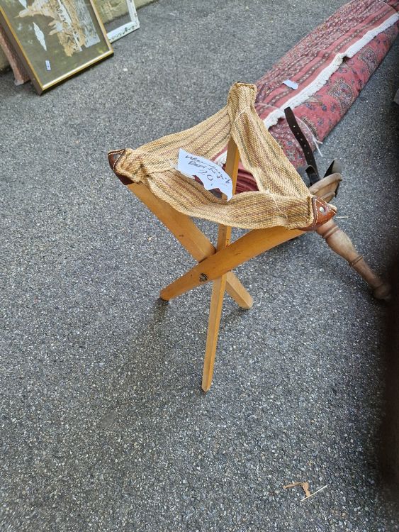 Wandersitz, antiker Konzertstuhl (Gebraucht) in Mörigen für CHF 30 ...