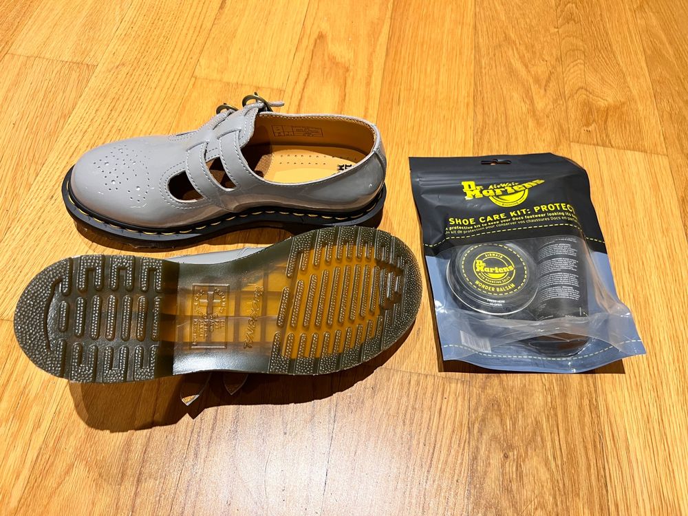 Neu, nie getragen: Damen Doc Martens Mary Jane Schuhe; EU 38 (Neu ...