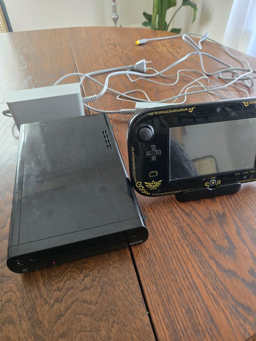 Nintendo Wii U Zelda Edition - mit Softmod und zusätz. Games (Gebraucht ...