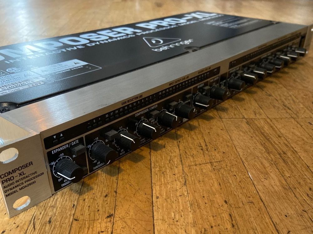 Behringer Composer Pro-XL MDX2600 (Gebraucht) in Zürich für CHF 36 ...