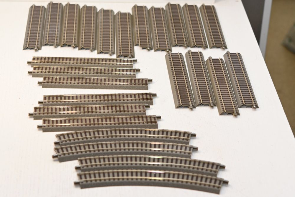 Roco Geleise HO/DC ohne OVP gem Fotos (Gebraucht) in Laupen ZH für CHF 16 – mit Lieferung auf ...