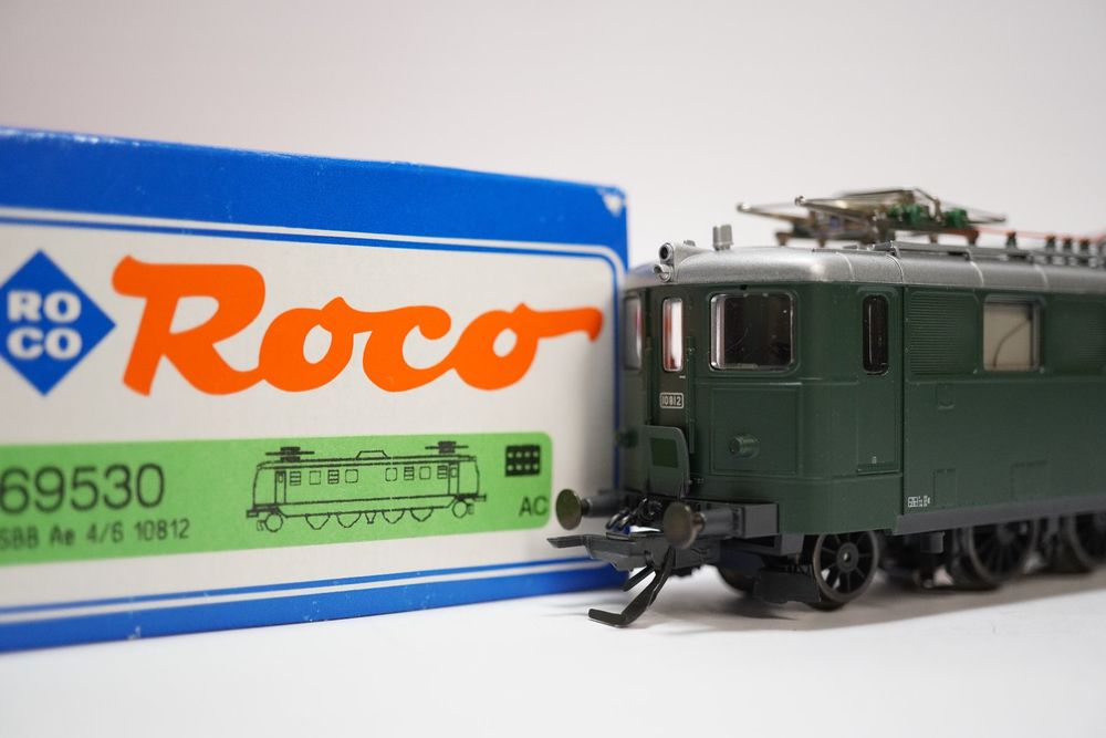 2∑ Roco 69530 SBB Ae 4/6 10812 E-Lok grün / digital V5 | Acheter sur Ricardo