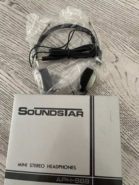 Mini Stereo Headphones APH 888 (Neu und originalverpackt) in Hausen AG ...