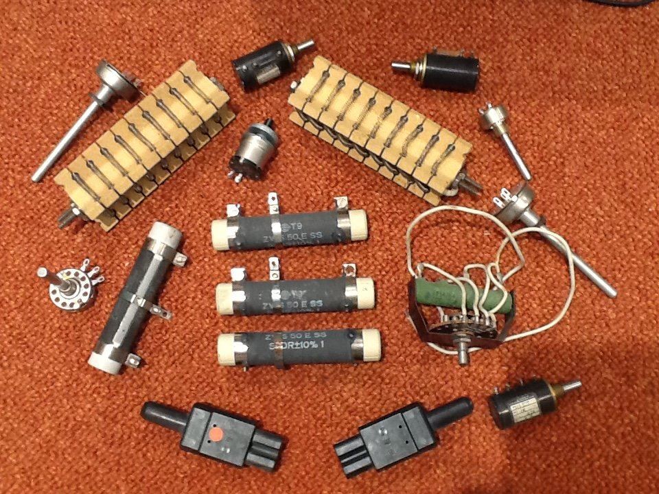 Elektronikteile für Bastler (Gebraucht) in Hölstein für CHF 15 – mit ...