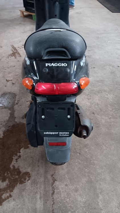 Piaggio Typhoon 125ccm, Roller, Schwarz, Occasion (Defekt) in Appenzell ...
