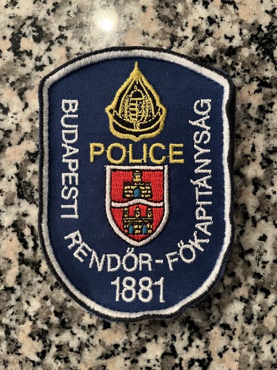 Badge Polizei Ungarn Budapest (Gebraucht) in Winkel für CHF 10 – mit ...