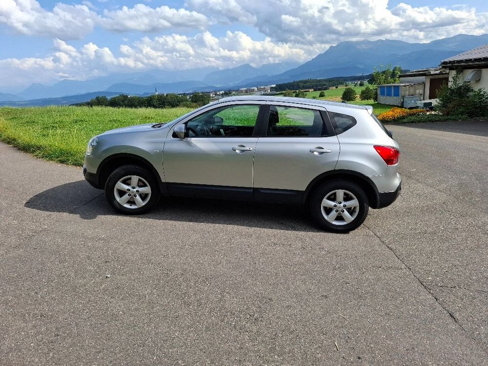 Wunderschone Nissan Qashqai Gebraucht Mit Anhangerkupplung Bild