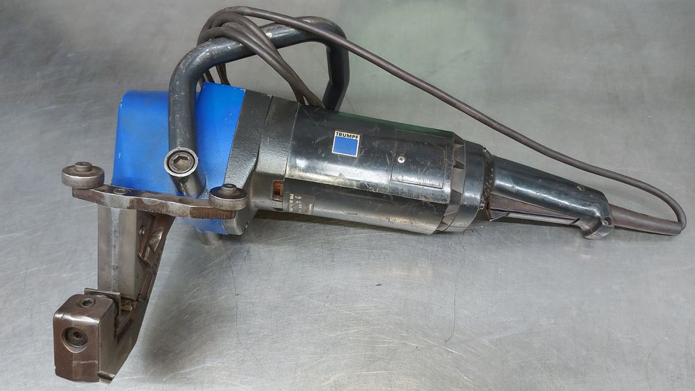 Trumpf Schweißkantenformer TKF 104 - 0 (Gebraucht) in für CHF 1490 – nur Abholung auf Ricardo kaufen