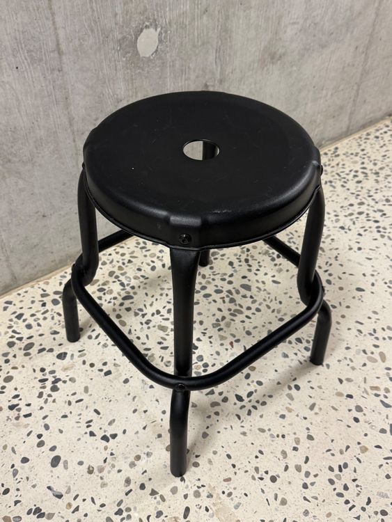 Schwarzer Hocker, Metallstuhl, Vintage Look, Industrial | Kaufen auf ...