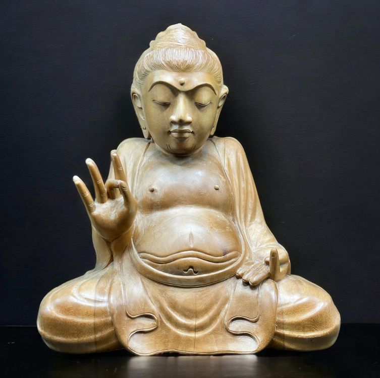 Statue de bouddha en bois sculpté assis en position du lotus (D ...