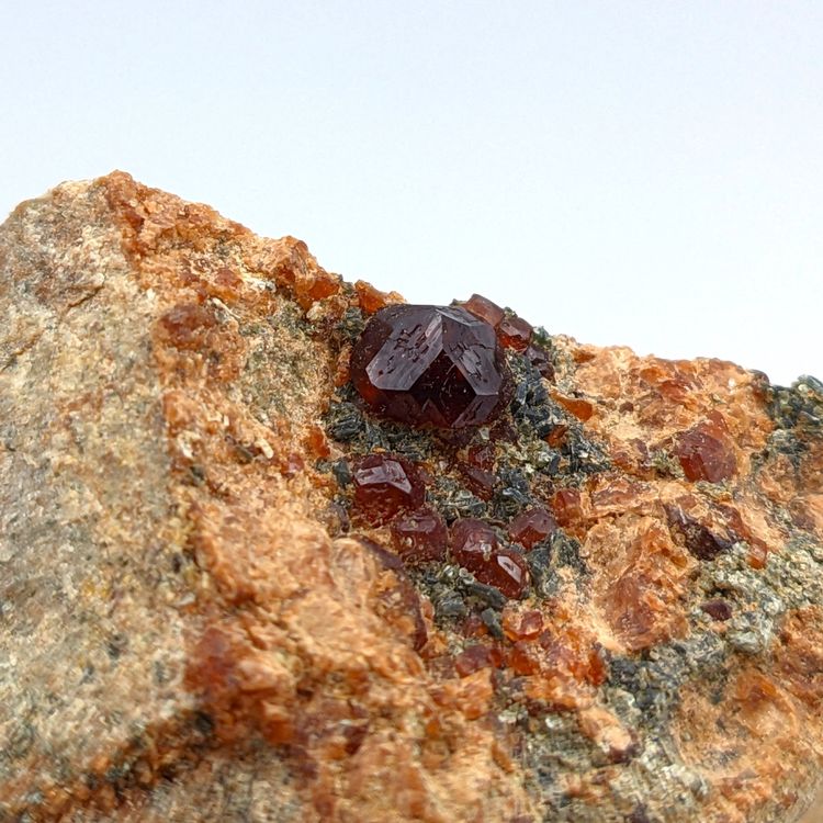 HESSONIT, Granat ROSSO mit CLINOCHLOR, Italien (Nuovo (secondo la ...