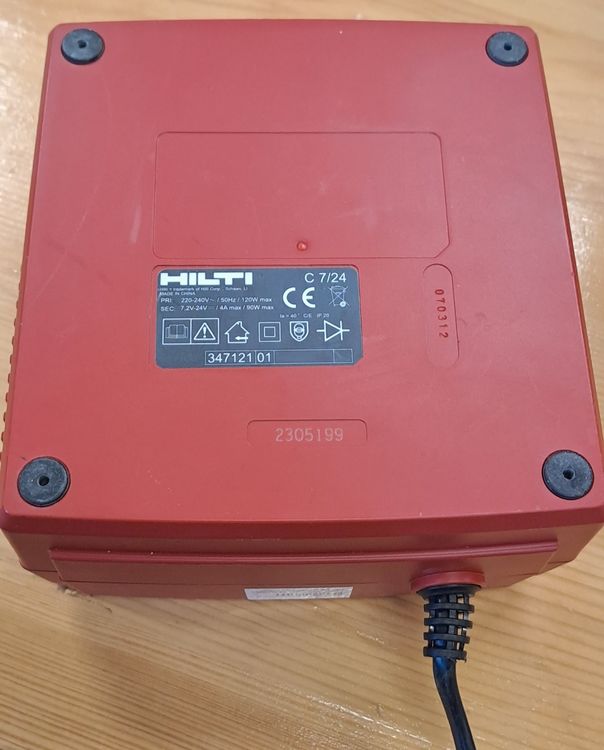 Hilti Ladegerät C7/24 (2305199) | Kaufen auf Ricardo