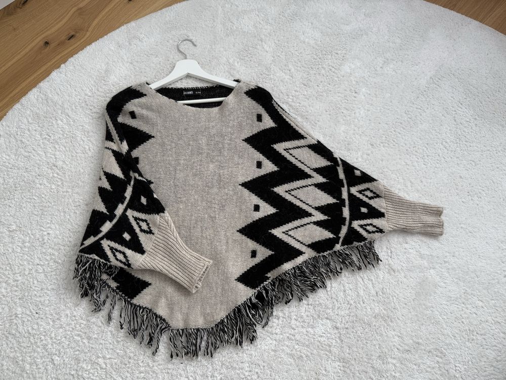 Schicker Holly's Damen Poncho S/M beige schwarz Fransen (Gebraucht) in ...