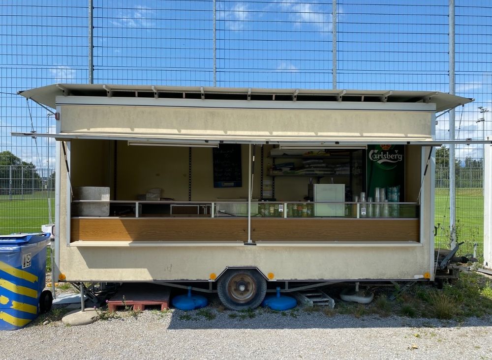 IMBISSWAGEN mit Grill und Kühlschrank | Kaufen auf Ricardo