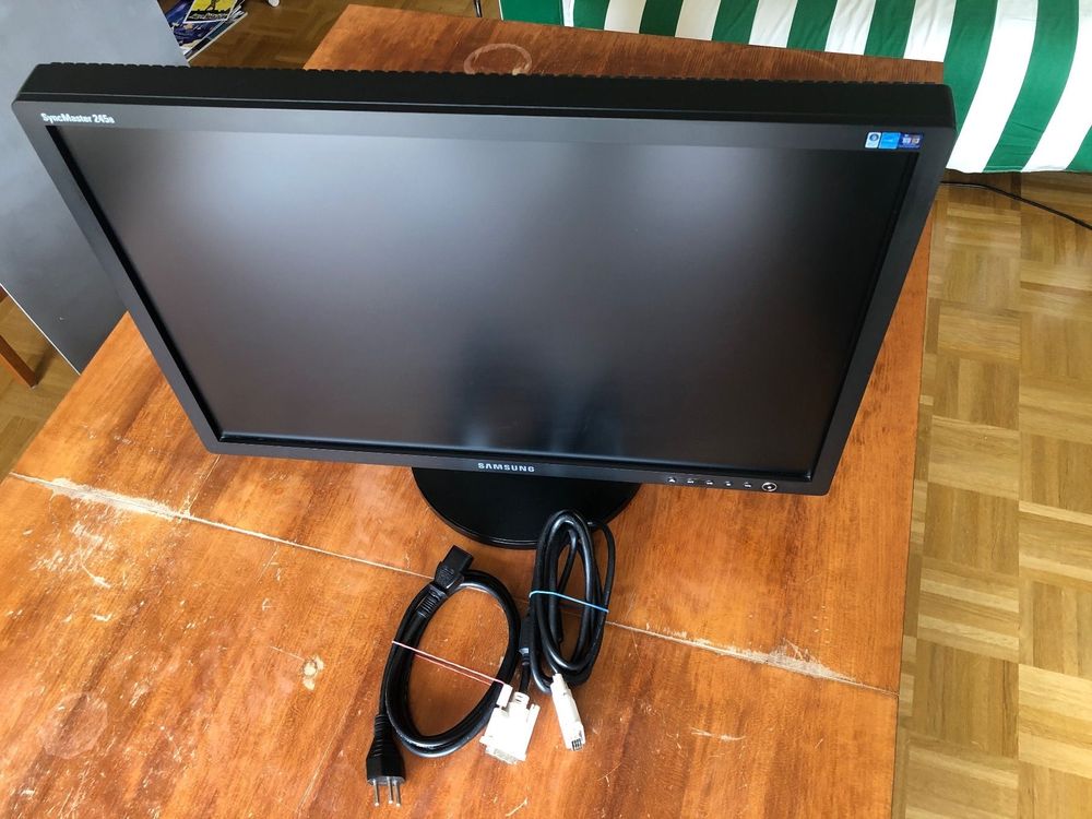 Samsung syncmaster 245B TFT 24“ Bildschirm (Gebraucht) in Langnau am ...