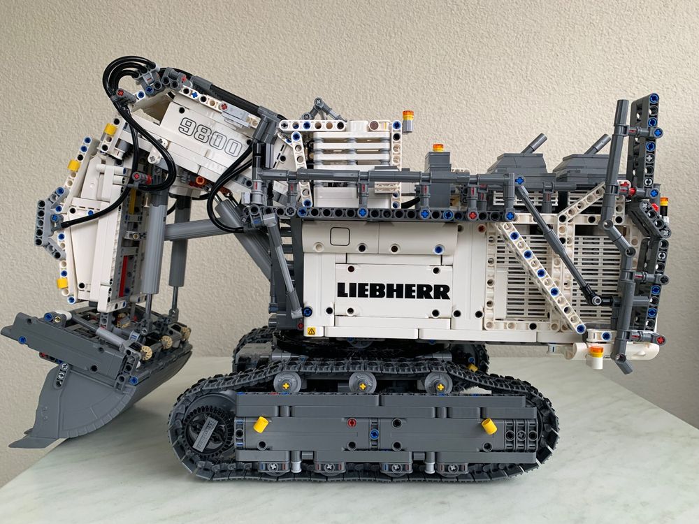 LEGO Technik 42100 Liebherr R 9800 (Gebraucht) in Romanshorn für CHF ...