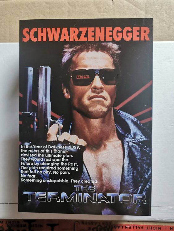 Terminator Actionfigur Ultimate T-800 (Tech Noir) 18 cm | Kaufen auf ...