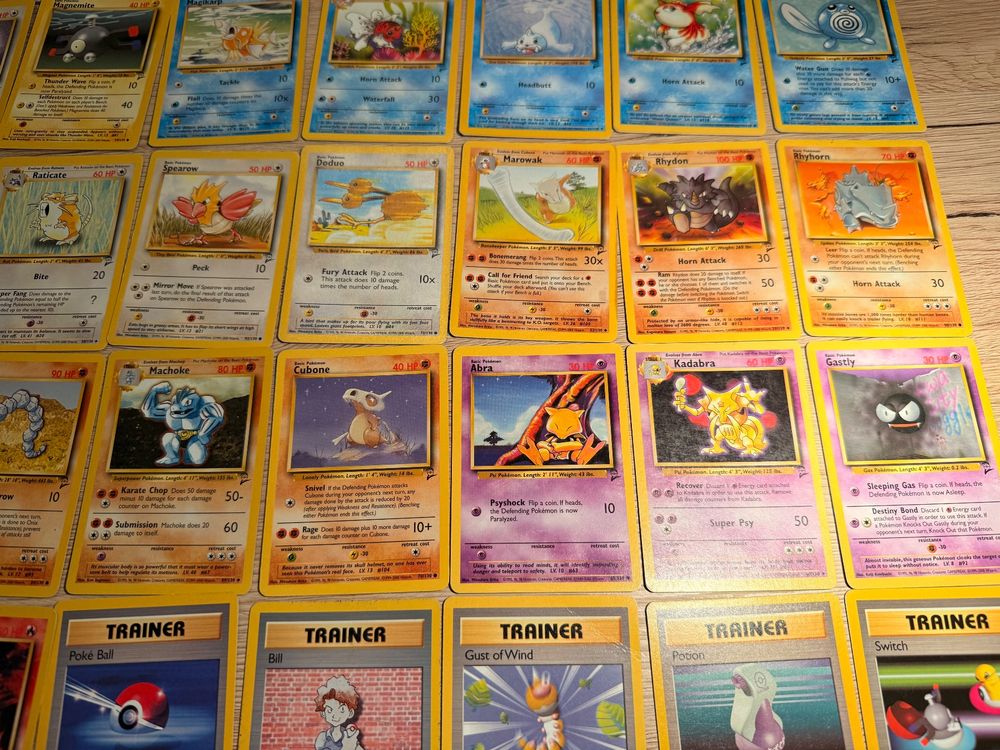 Base Set 2 54 Pokémon Karten Bundle WOTC 2000 Vintage (Gebraucht) in ...