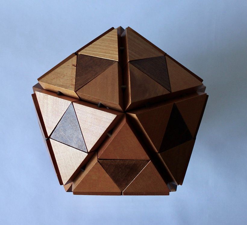 IKOSAEDER AUS HOLZ «TEIL DER FÜNF PLATONISCHEN KÖRPER» (Gebraucht) in ...
