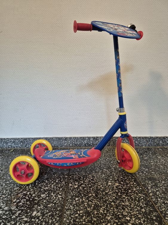 trotti scooter paw patrol 3 wheel (Gebraucht) in Zürich für CHF 5 – nur ...