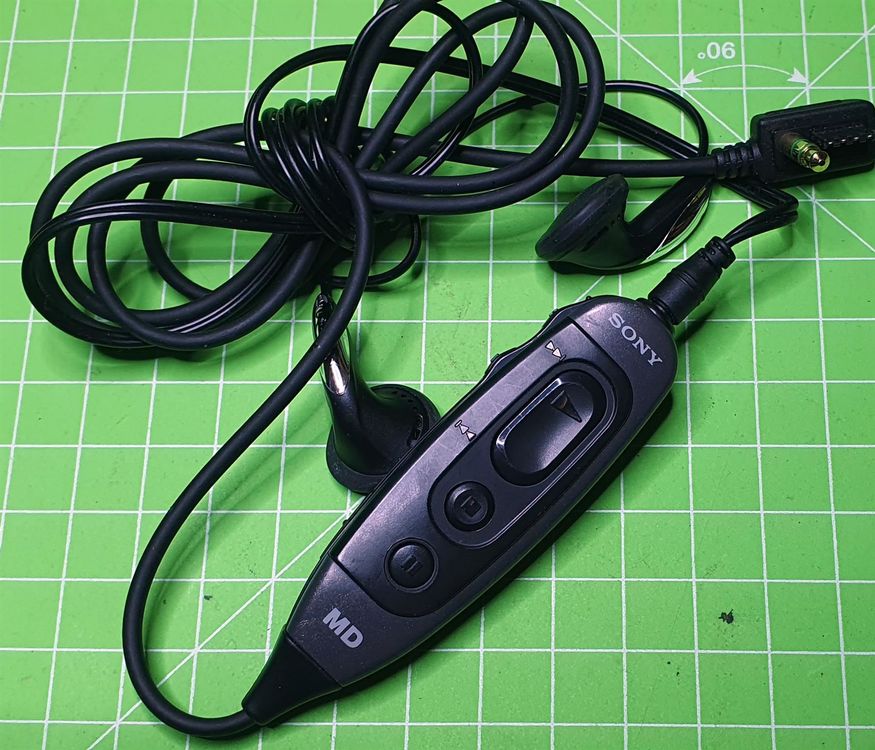 SONY RM-MZR30MP Remote Control MiniDisc (Gebraucht) in Kriens für CHF ...