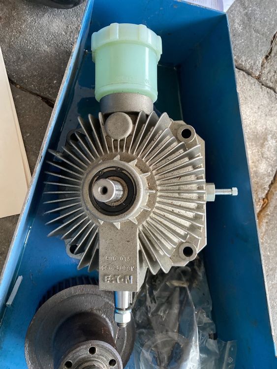eaton hydrostat (Gebraucht) in Sargans für CHF 350 – nur Abholung auf ...