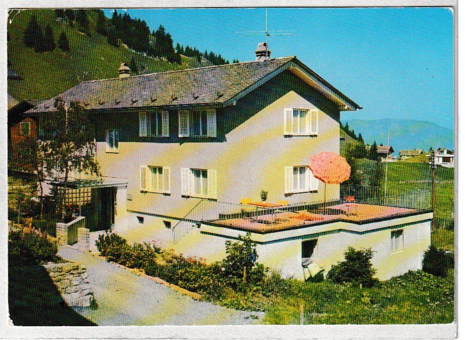 STOOS - Haus Carmen (F8 (Gebraucht) in Ruggell für CHF 0.5 – mit Lieferung auf Ricardo kaufen