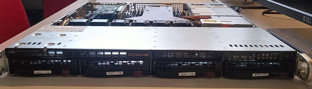 Supermicro 1U Server (AMD Epyc 7601, 128 GB) (Gebraucht) in Zürich für ...