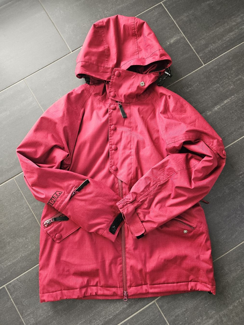 Snowboard Jacke Nikita Gr. M (Neu (gemäss Beschreibung)) in Ringgenberg ...