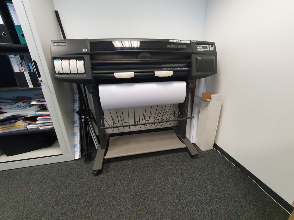 Plotter HP DesignJet 1055CM für Bastler - mit Zubehör (Defekt) in ...