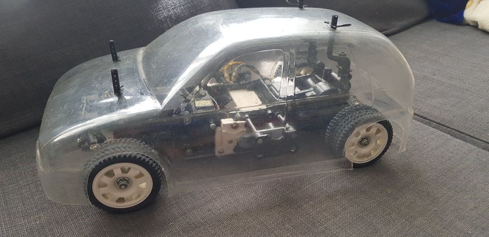 RC Tamiya M02 mit Opel Corsa B und eine BMW Carroseie | Kaufen auf Ricardo