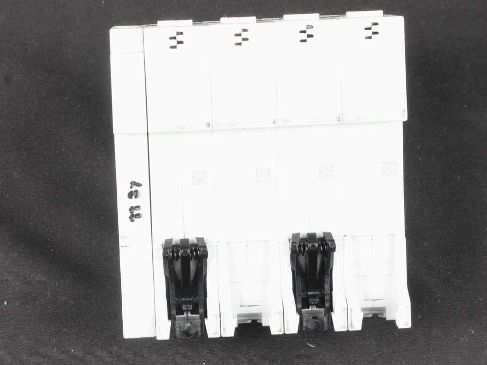 ABB Leitungsschutzschalter S204 - C63, 4-polig | Kaufen auf Ricardo
