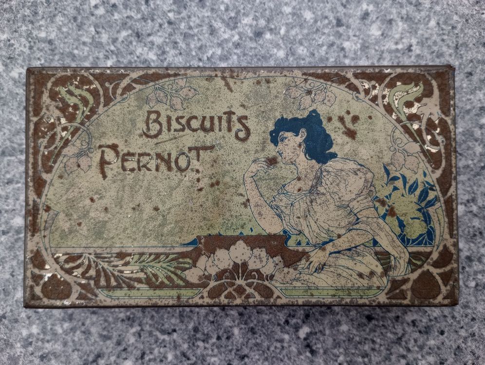 Biscuit Pernot Dose alt (Gebraucht) in Herisau für CHF 31 – mit ...