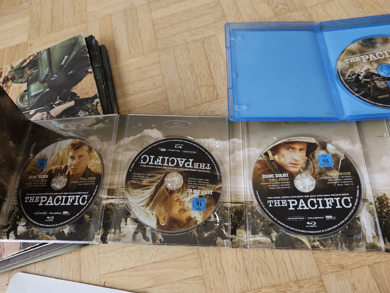 The Pacific Blu-ray Komplettbox Steelbook, Top Zustand! (Gebraucht) in ...