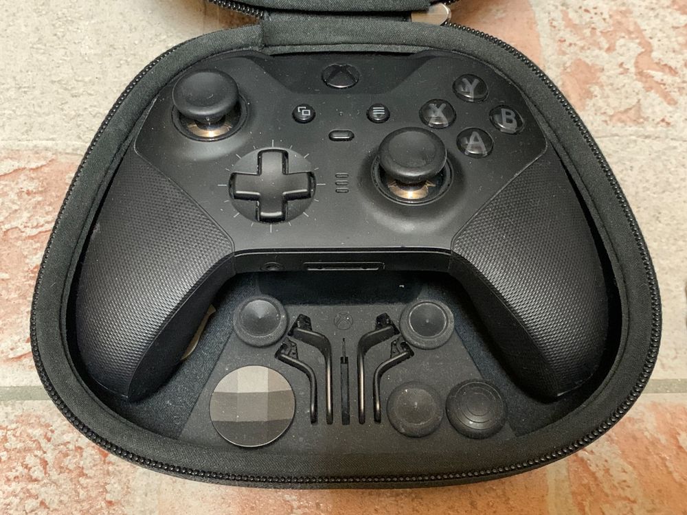 XBox Elite Series 2 (Controller + USB-A) | Kaufen auf Ricardo